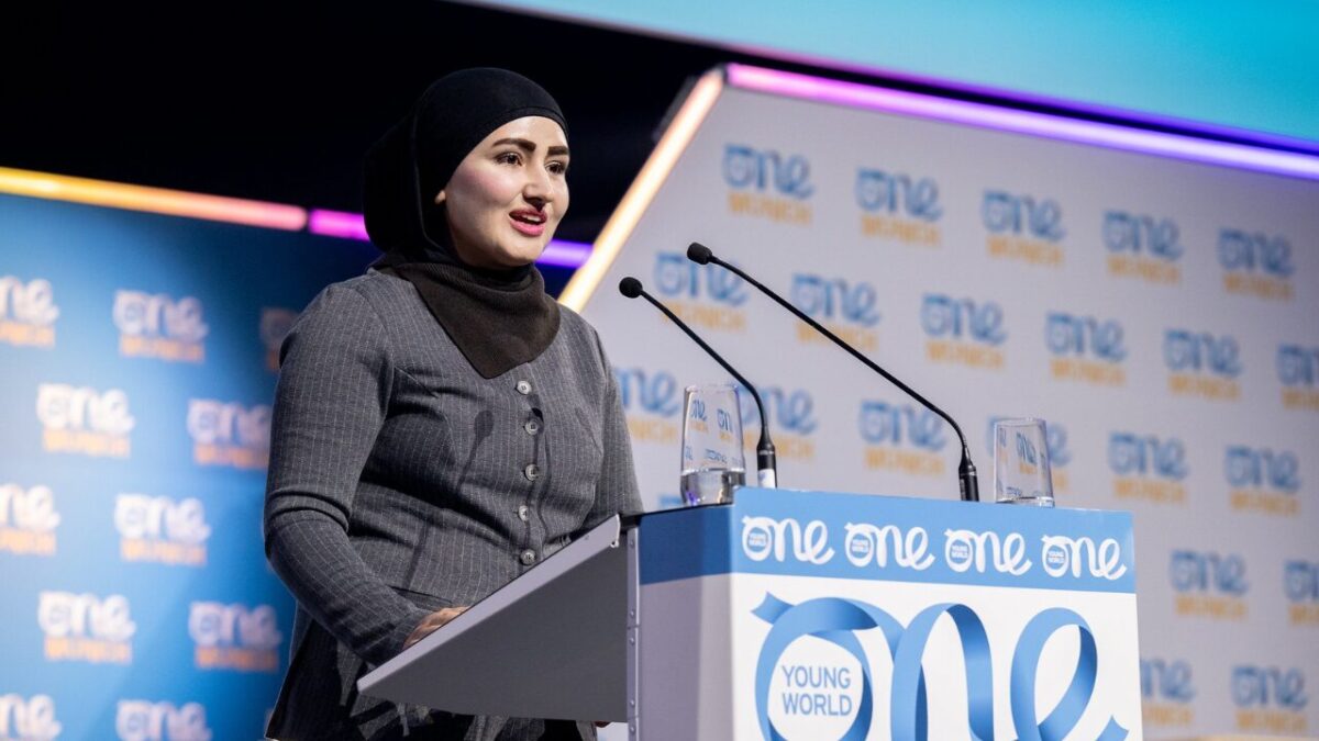 Afghan journalist Salma Niazi wins international awards for bravery and ...